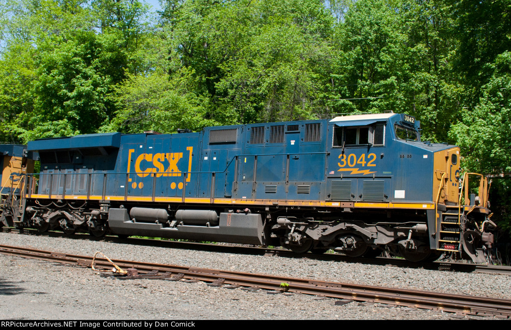 CSX 3042